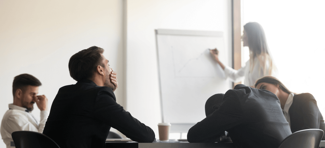 PowerPoint Presentation Tip – Avoid distractions like a pro!