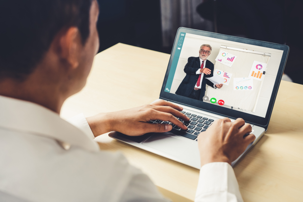 How to use Videos effectively in your presentations | Fully Decked Up